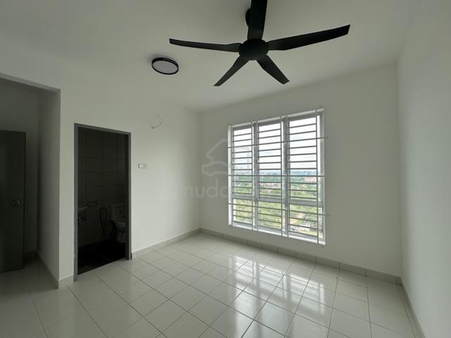 Condominium for Rent, 3 Bedroom, 900 sq.ft, Seri Serindit Condo, Bukit ...