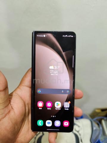 Samsung Galaxy Z5 fold - Mobile Phones & Gadgets for sale in Kuantan ...