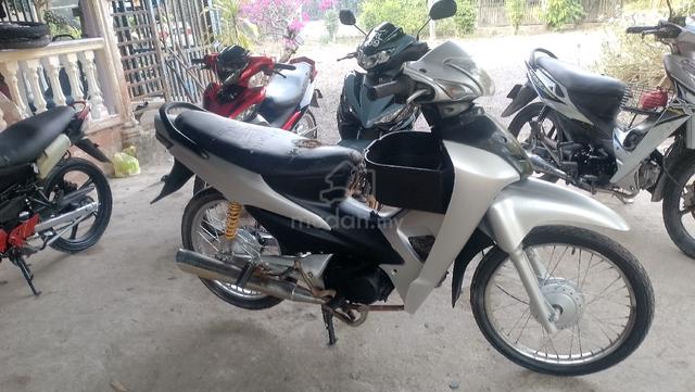 Honda wave 100 - Motorcycles for sale in Merbok, Kedah 113811392 | Mudah.my