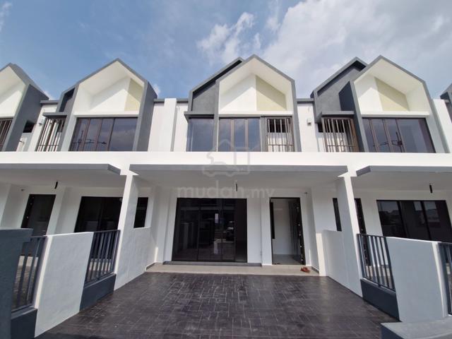 2-storey Terraced House for Sale, 4 Bedroom, 1400 sq.ft, Sepang ...