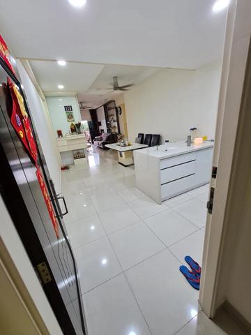 Condominium for Sale, 5 Bedroom, 1831 sq.ft, Hartamas Regency I ...