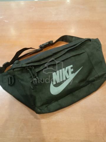 Beg Nike - Bags & Wallets for sale in Kota Bharu, Kelantan