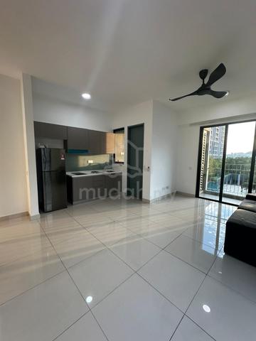 Service Residence for Sale, 2 Bedroom, 775 sq.ft, Fortune Centra ...