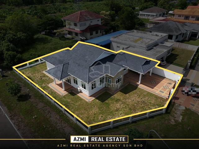 Bungalow House for Sale, 4 Bedroom, 3500 sq.ft, Miri, Sarawak 112800794 ...
