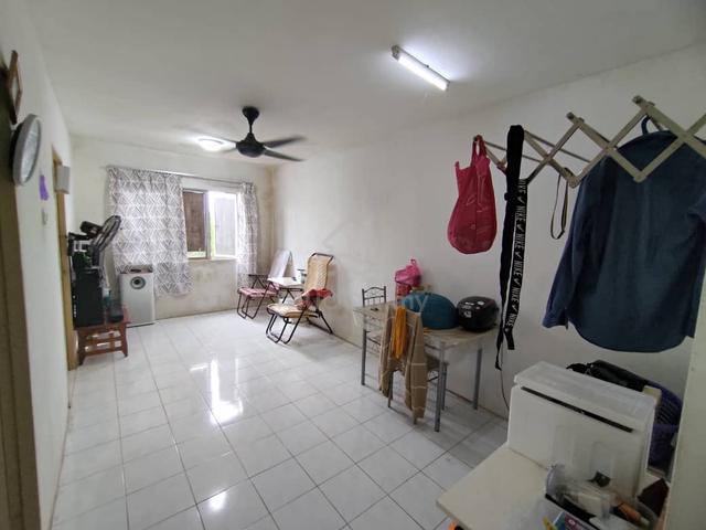 Apartment for Sale, 3 Bedroom, 650 sq.ft, Teratai Apartment (Taman ...
