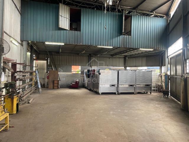 Warehouse / Factory for Sale, 2700 sq.ft, Cheras, Kuala Lumpur | Mudah.my
