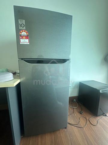 LG 202L Top Freezer Fridge in Dark Graphite Steel - Home Appliances ...