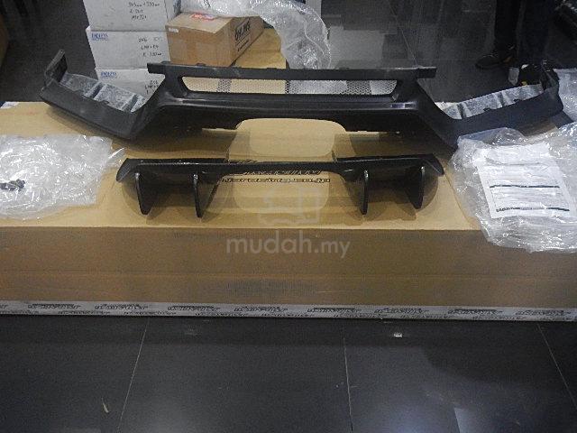 J's Racing Rear U/Spoiler w/Carbon Diffuser FK8 - Car Accessories ...