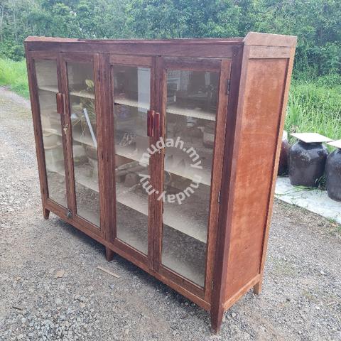 EEQ almari kayu seraya display cabinet - Furniture & Decoration for ...
