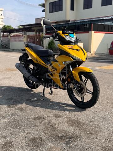 Yamaha Y15 Y15zr 2022 year low mileage Cantik TMM - Motorcycles for ...