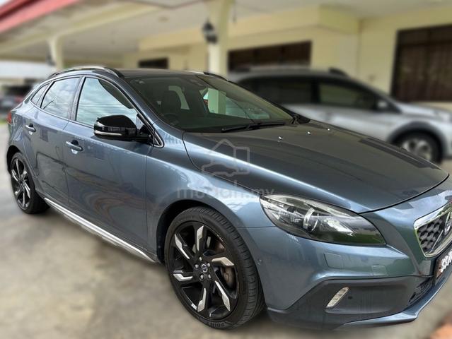 2015 Volvo V40 2.0 CROSS COUNTRY T5 (A) - Cars for sale in Kota ...