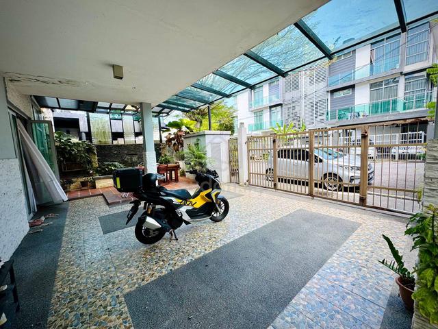 Semi-Detached House for Sale, 8 Bedroom, 4082 sq.ft, Taman Tun Dr ...