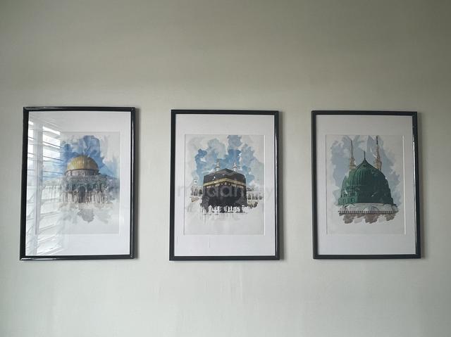 Exclusive Photo With Frame - Furniture & Decoration for sale in ...