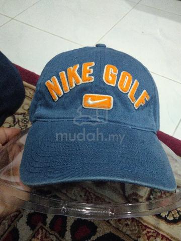 Topi Vintage Nike Y2k - Watches & Fashion Accessories for sale in ...