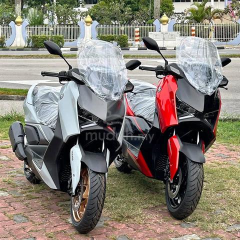 Yamaha Xmax 250 v2 Latest best in Deal Ready TMM - Motorcycles for sale ...