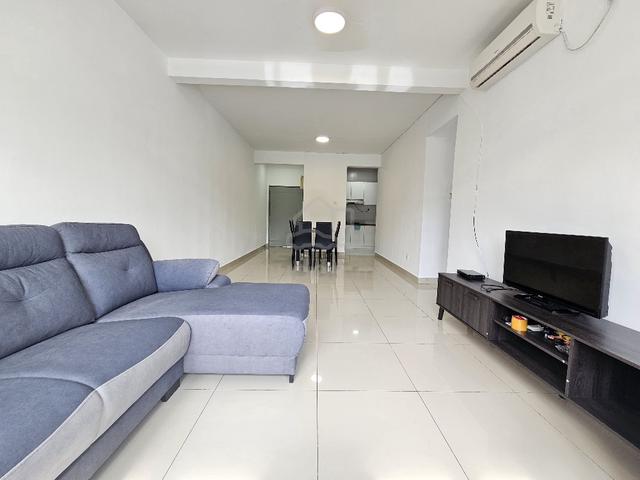 Apartment for Rent, 3 Bedroom, 950 sq.ft, The Pines Residence, Gelang ...