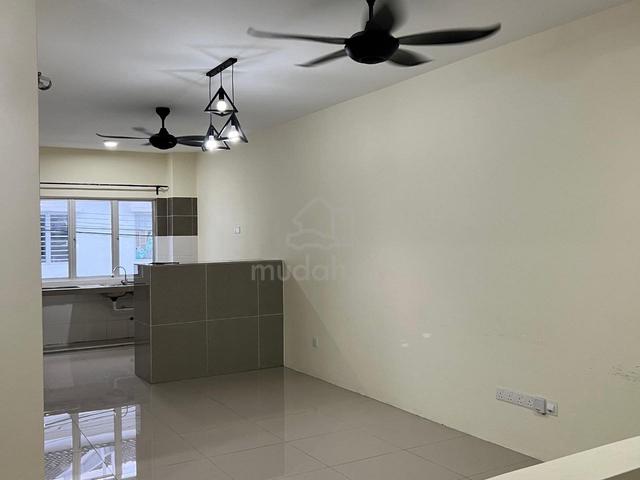 Townhouse for Rent, 3 Bedroom, 1308 sq.ft, Puncak Alam, Selangor | Mudah.my
