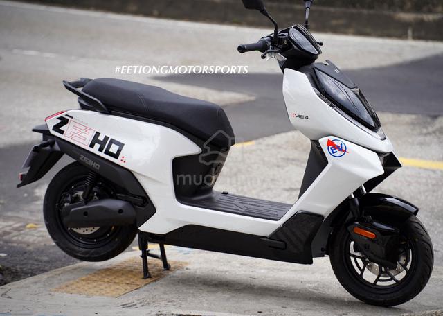 ZEEHO AE4 Scooter EV BIKE Electric Smart New OFFER - Motorcycles for ...