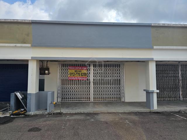 Shop lot for Sale, 1200 sq.ft, Kluang, Johor | Mudah.my
