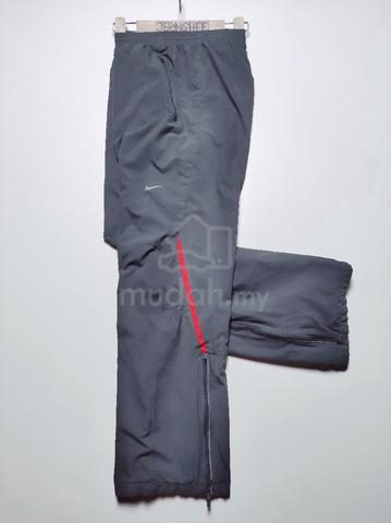 M/L Nike Woven Seluar Track Bottom Training Gym - Clothes for sale in ...