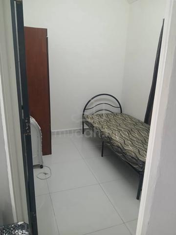 Flat for Rent, 3 Bedroom, 650 sq.ft, PPR Pantai Ria, Pantai, Kuala ...