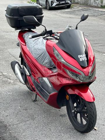 2018 HONDA PCX 150 PCX150 v3 LIKE NEW 26000KM GIVI - Motorcycles for ...