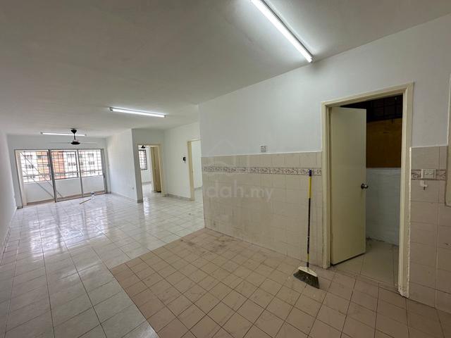 Apartment for Rent, 3 Bedroom, 850 sq.ft, Flora Damansara, Damansara ...
