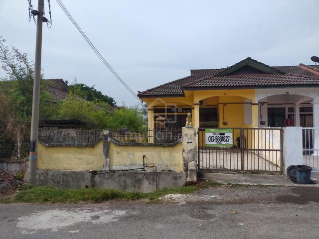 1-storey Terraced House for Sale, 3 Bedroom, 2100 sq.ft, Kuala Kangsar ...