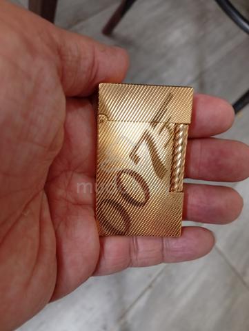 ST, Dupont Gold Lighter - Hobby & Collectibles for sale in KL City ...