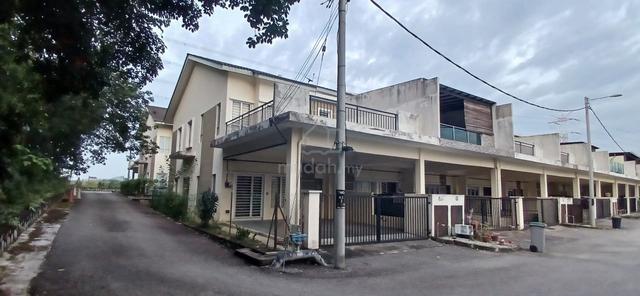 2-storey Terraced House for Sale, 4 Bedroom, 1300 sq.ft, Labu, Negeri ...