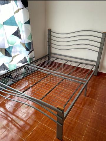 Katil macam baru (jarang pakai) - Furniture & Decoration for sale in ...