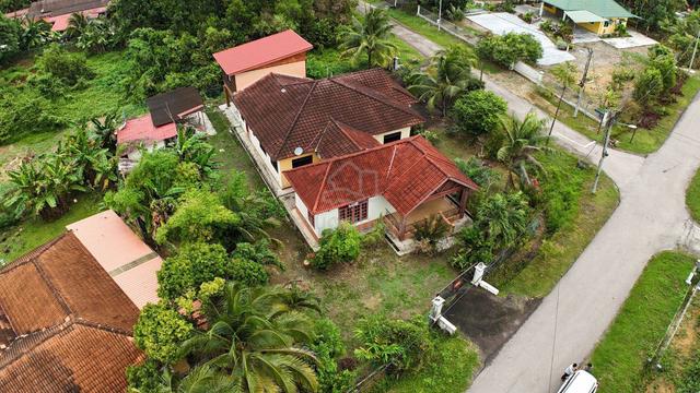 Bungalow House for Sale, 7 Bedroom, 10937 sq.ft, Merlimau, Melaka ...