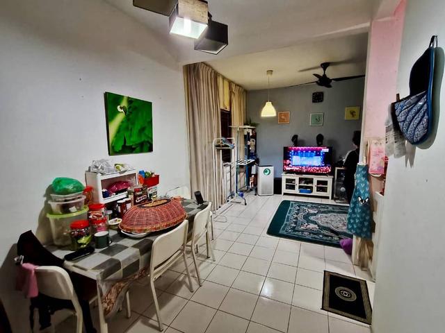 Apartment for Sale, 4 Bedroom, 850 sq.ft, Pangsapuri Taman Seri ...
