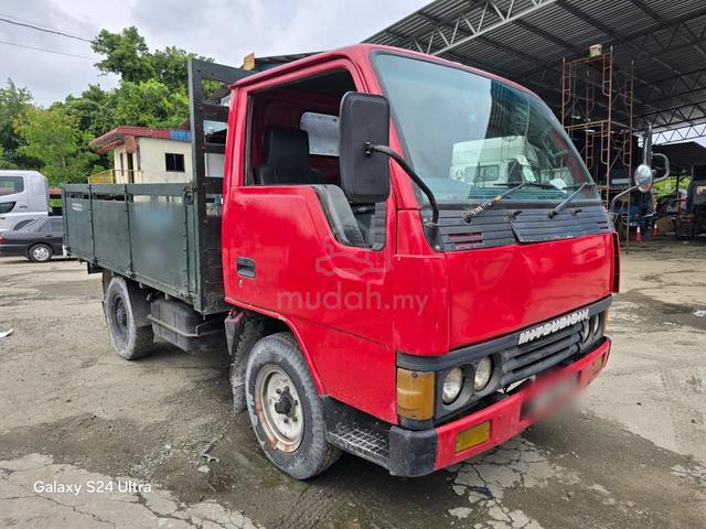 1995 / 1996 Mitsubishi Canter Cargo FB300 Diesel - Commercial Vehicle ...