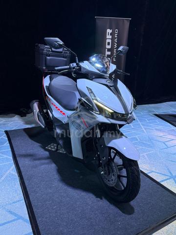 (new nvx) QJMOTOR AX200S Ax200 scooter - Motorcycles for sale in Cheras ...