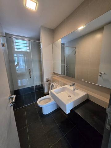 Service Residence for Rent, 4 Bedroom, 933 sq.ft, Tiara Mutiara 2, Old ...