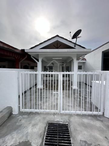 1-storey Terraced House for Sale, 3 Bedroom, 1400 sq.ft, Serendah ...