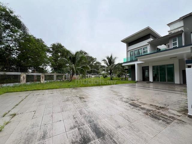 Semi-Detached House for Sale, 5 Bedroom, 12738 sq.ft, Johor Bahru ...