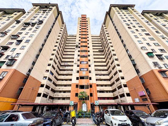 Apartment for Sale, 3 Bedroom, 650 sq.ft, PPR Intan Baiduri, Gombak ...