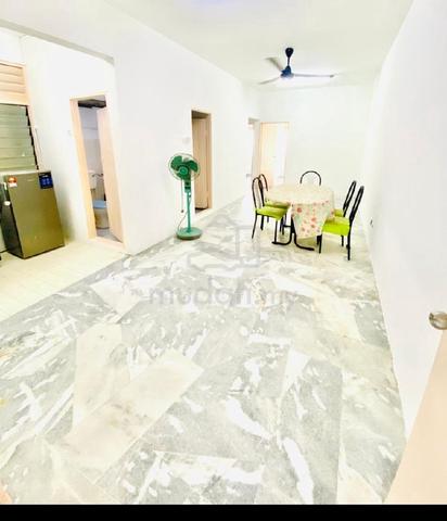 Apartment for Sale, 3 Bedroom, 700 sq.ft, Grandview Heights, Paya ...