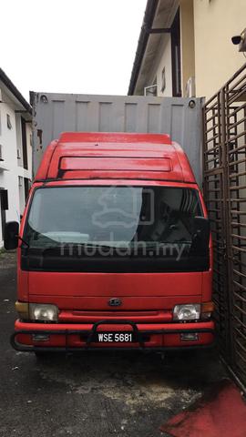 Lorry Nissan UD YU 41 - Commercial Vehicle & Boats for sale in Petaling ...