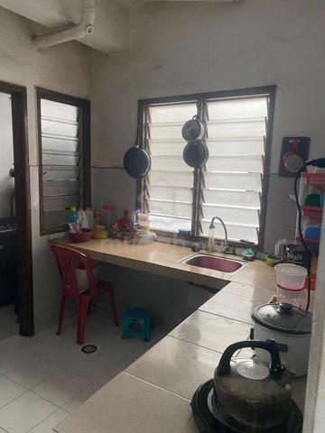 Apartment for Sale, 3 Bedroom, 800 sq.ft, Putra Ria Apartment (Seri ...