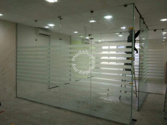 DINDING JENIS KACA KALIS PECAH l glass wall 12mm - Furniture ...