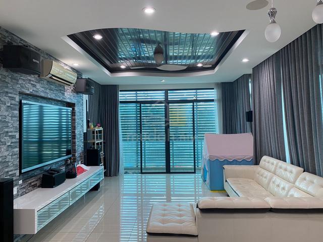 Condominium for Sale, 4 Bedroom, 2110 sq.ft, The Light Collection II ...