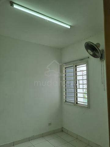 Apartment for Sale, 3 Bedroom, 850 sq.ft, Seri Pinang Apartments @ Setia Alam, Setia Alam ...