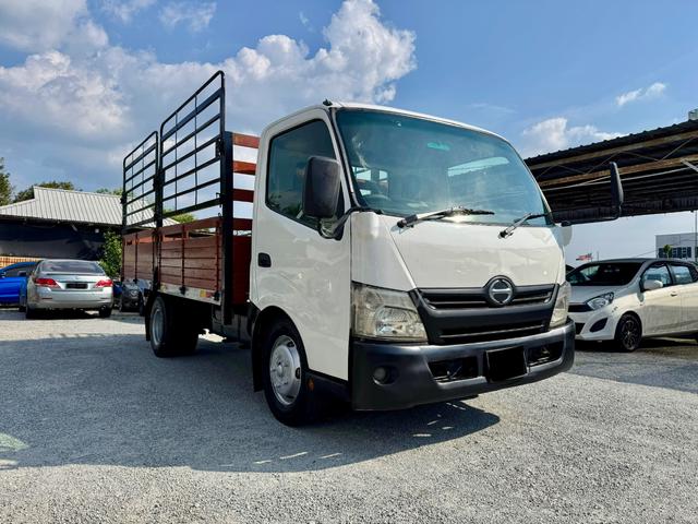 2013 Hino Kargo Wu710r 3Ton 14.5 Feet - Commercial Vehicle & Boats for sale in Teluk Intan, Perak