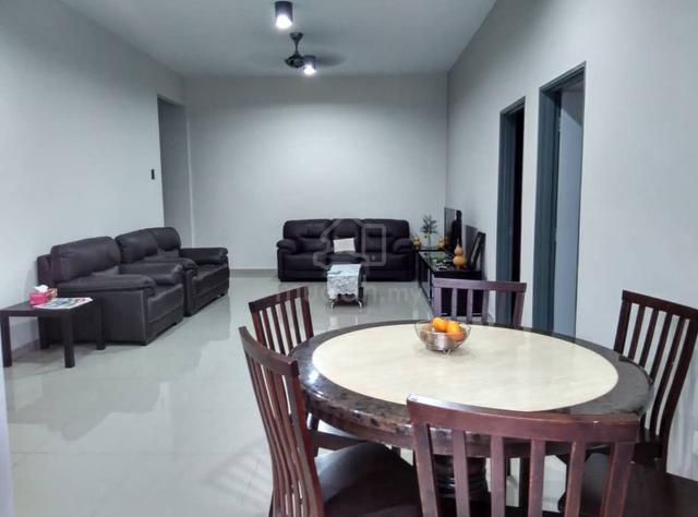 Apartment for Sale, 3 Bedroom, 1443 sq.ft, Mahkota Residence Apartment ...