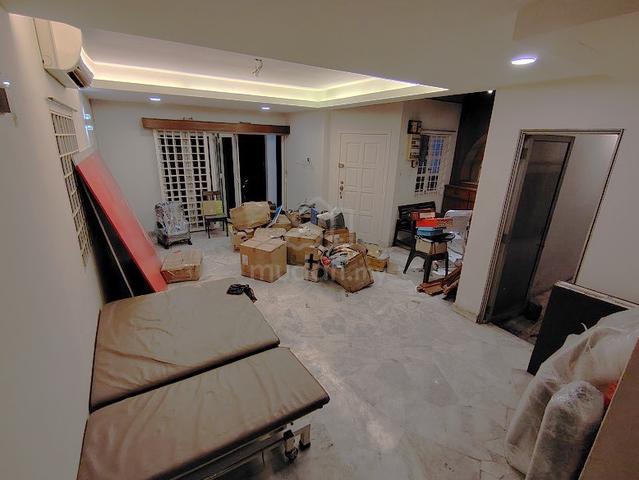3-storey Terraced House for Rent, 5 Bedroom, 2800 sq.ft, Sri Petaling ...
