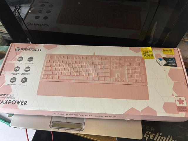 Fantech Sakura Edition Mechanical Keyboard - Computers & Accessories ...