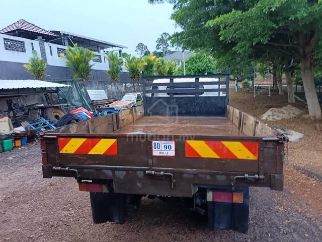 Lori Tipper Dumper Nissan - Commercial Vehicle & Boats for sale in ...